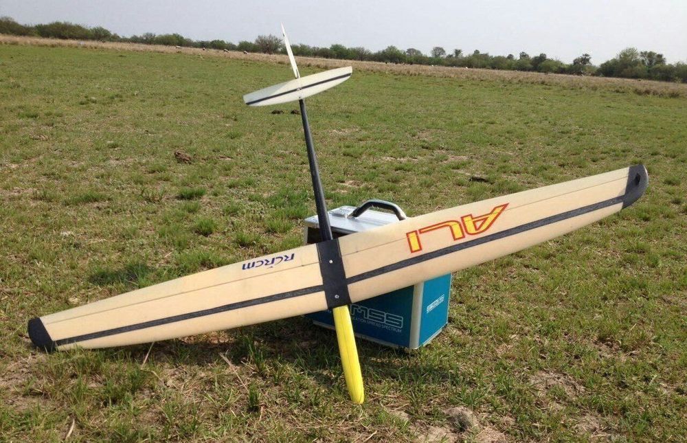 DLG GFK Segler - DLG Ali - Spw 1492mm - RCRCM (Neu und originalverpackt ...