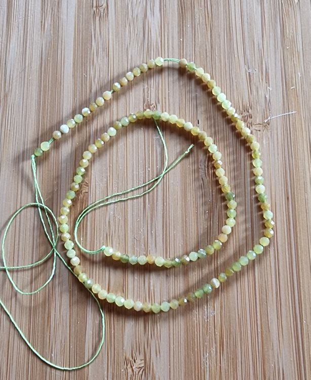 Jade- Blumen grün 3mm. facettiert Strang | Kaufen auf Ricardo
