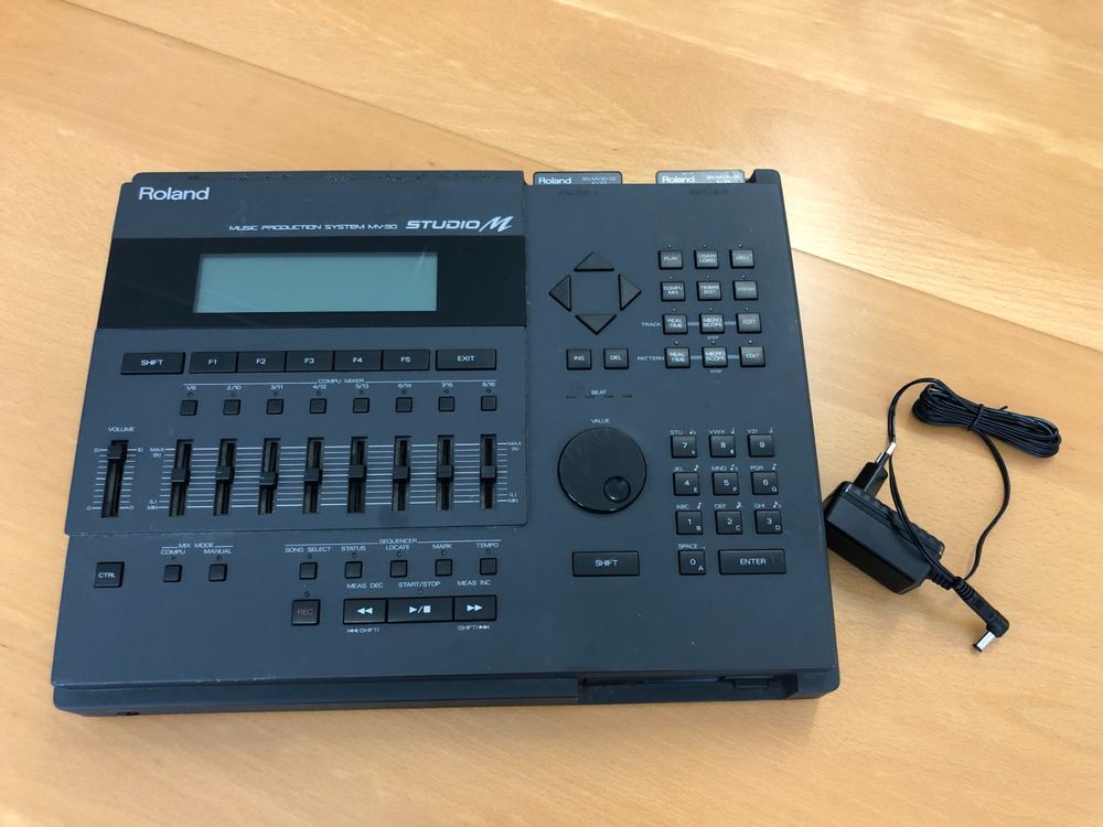 Roland MV30 Studio M | Kaufen auf Ricardo