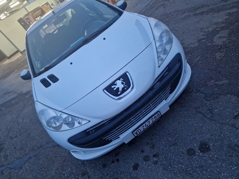 Peugeot 206+ 1.4 | Kaufen auf Ricardo