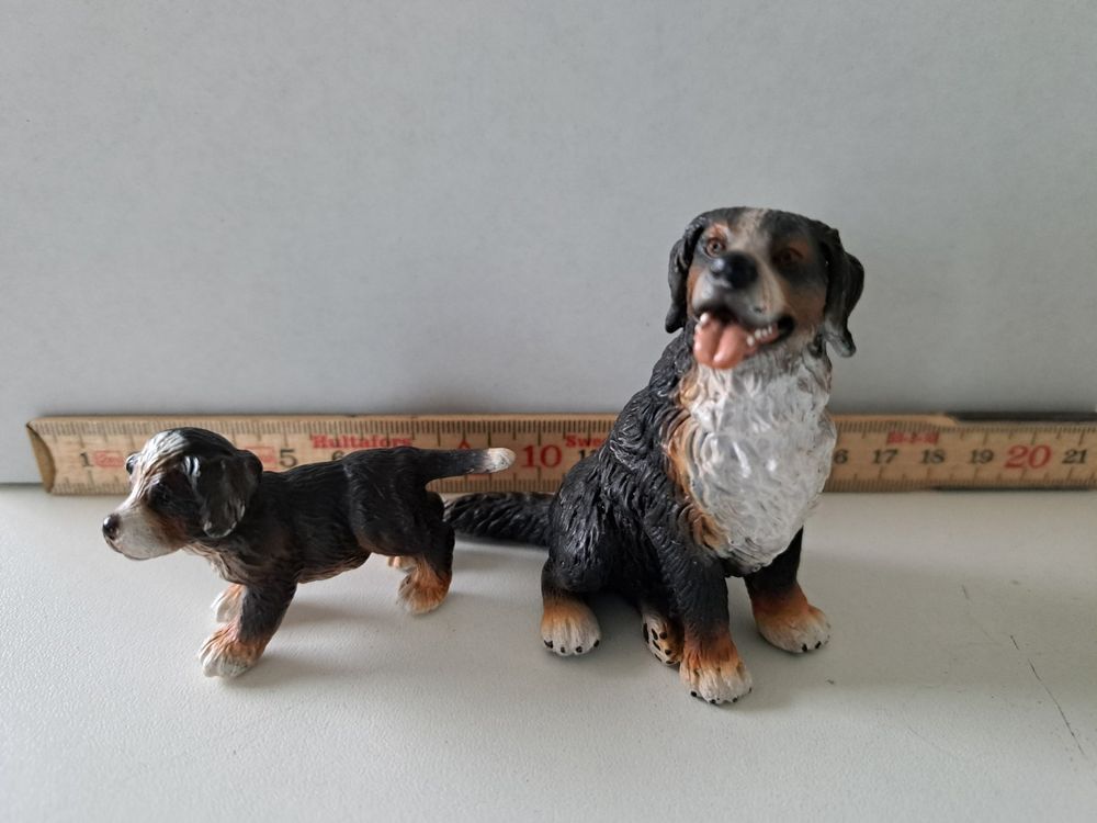 Schleich Berner Sennenhündin mit Welpe (Gebraucht) in Langendorf für CHF 5 – mit Lieferung auf ...