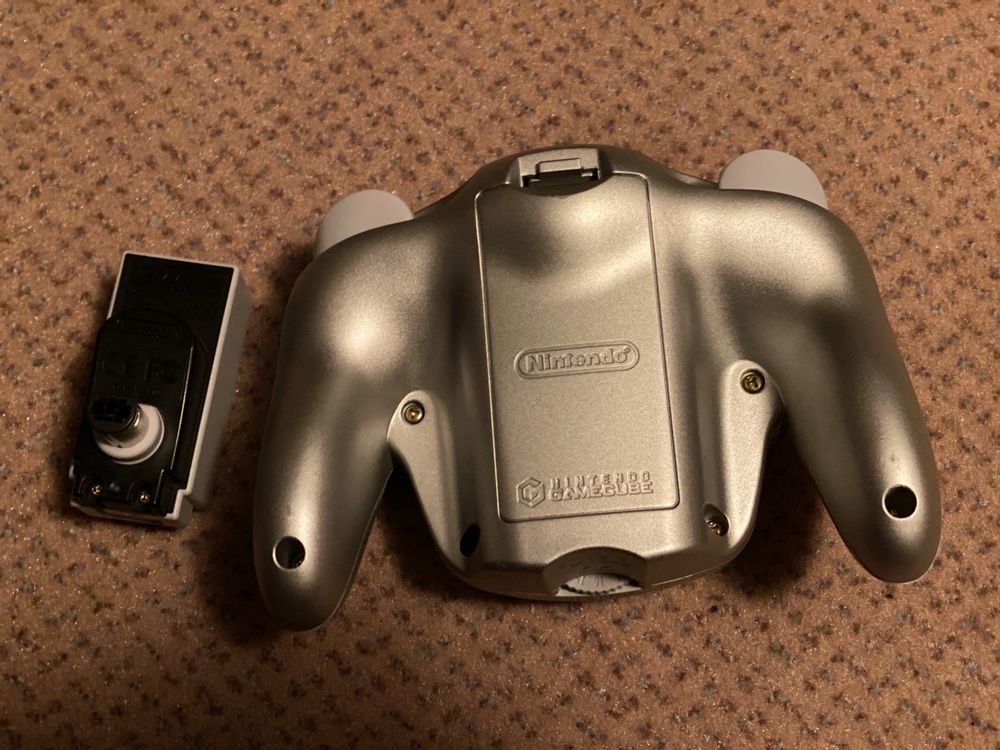 Nintendo Game Cube Wavebird Controller Silber (Gebraucht) in Fahrweid ...