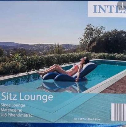 Aufblasbarer Sessel für Pool (Gebraucht) in Basel für CHF 5 – mit ...