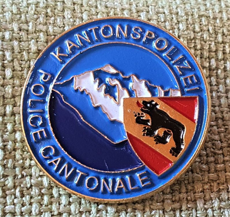 E386 - Kt. Polizei Police Cantonale Bern (Gebraucht) in Reinach BL für CHF 2 – mit Lieferung auf ...
