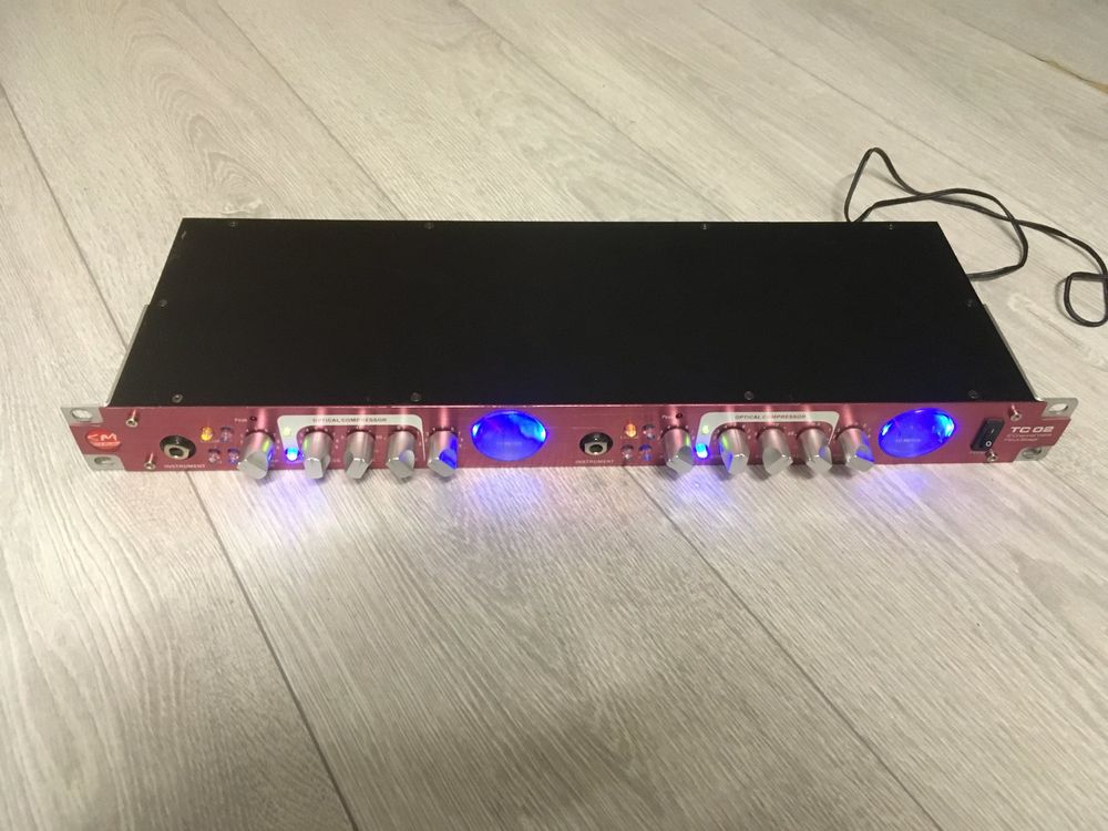 SM Pro Audio TC 02 stereo Röhrenpreamp (Gebraucht) in Speicherschwendi ...