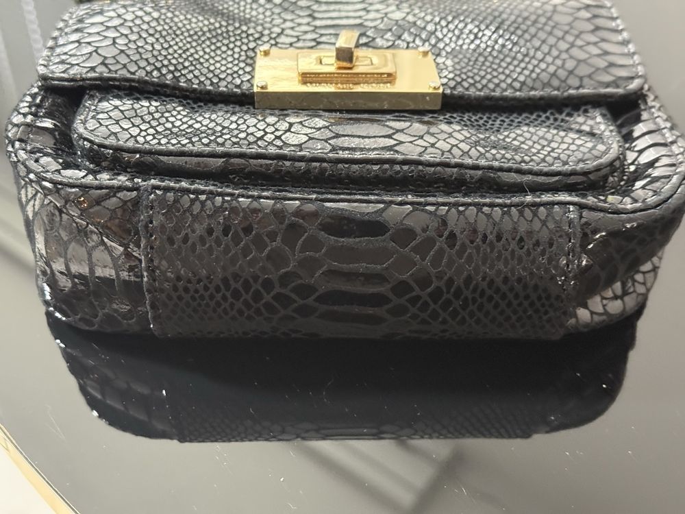 Michael Kors Tasche Python Optik, neuwertig! 😍 (Gebraucht) in Trimbach ...