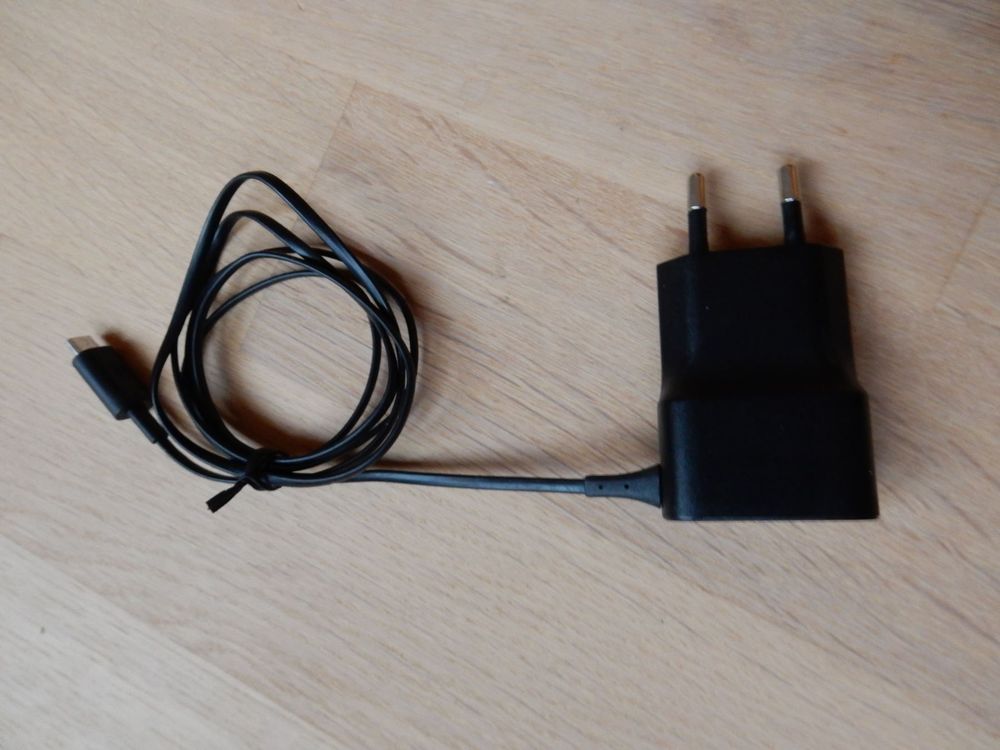 Nokia Ladegerät (Gebraucht) in Jona für CHF 2 – mit Lieferung auf ...