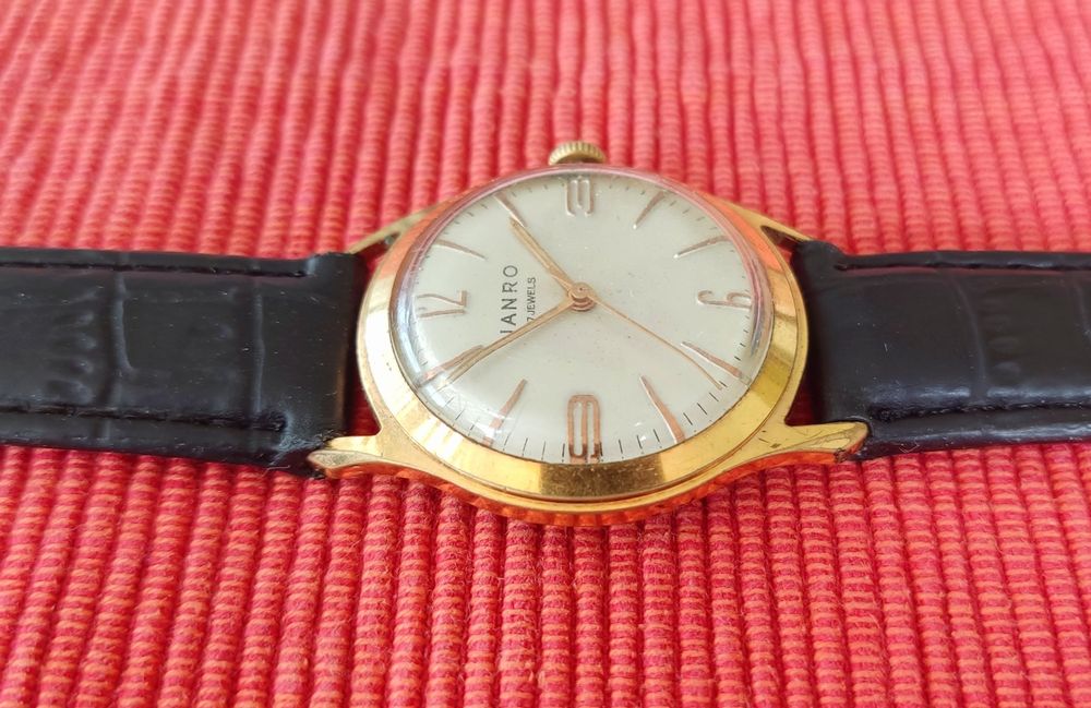 Armbanduhr JANRO vergoldet Schweiz | Kaufen auf Ricardo