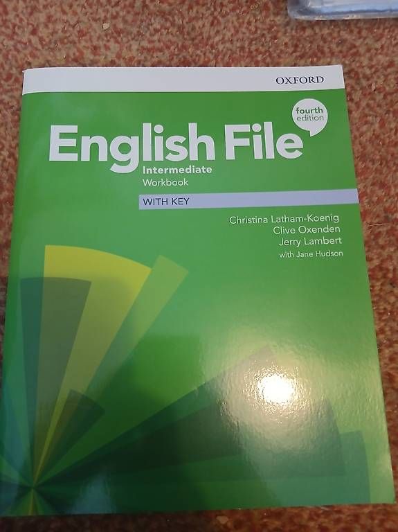 English File Intermediate fourth edition (Gebraucht) in Riva San Vitale ...