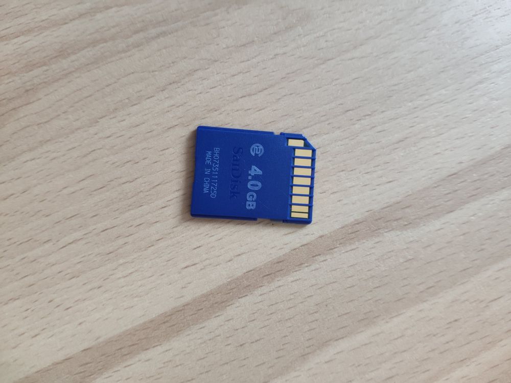 SD card 4GB (Gebraucht) in Tafers für CHF 1 – mit Lieferung auf Ricardo ...
