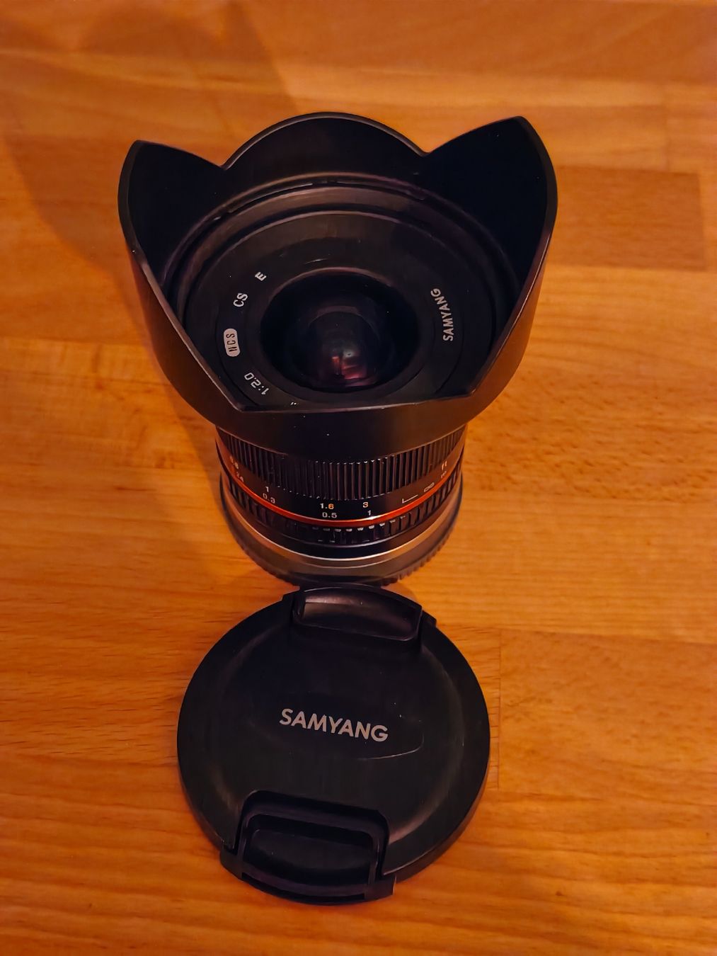 Samyang 12mm f/2.0 aps-c E-mount (Gebraucht) in Baden für CHF 45 – mit ...
