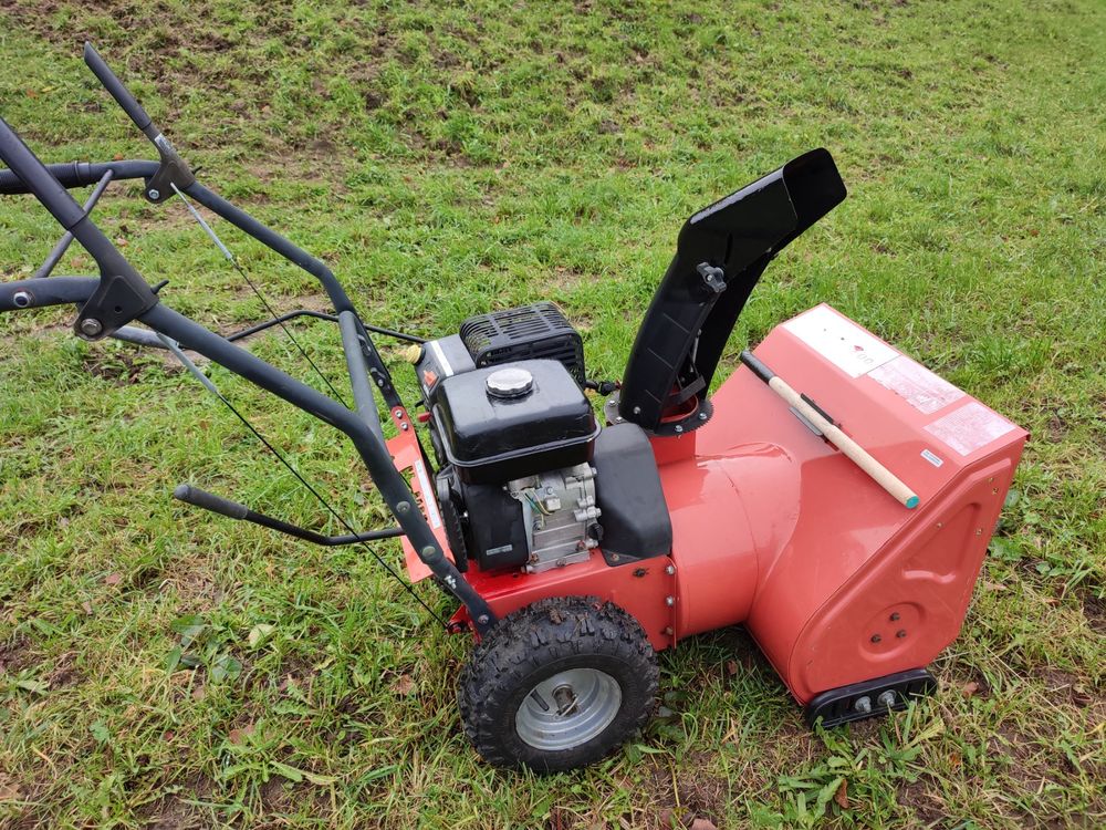 Schneefräse NGP 2200 (Gebraucht) in Oberterzen für CHF 270 – nur Abholung auf Ricardo kaufen