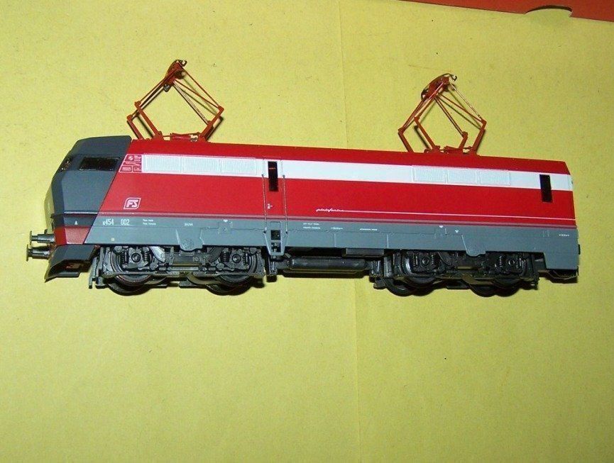 Rivarossi H0 #1400 in 1:87: Elektrolok FS E454 002, Kardan (Neu und ...