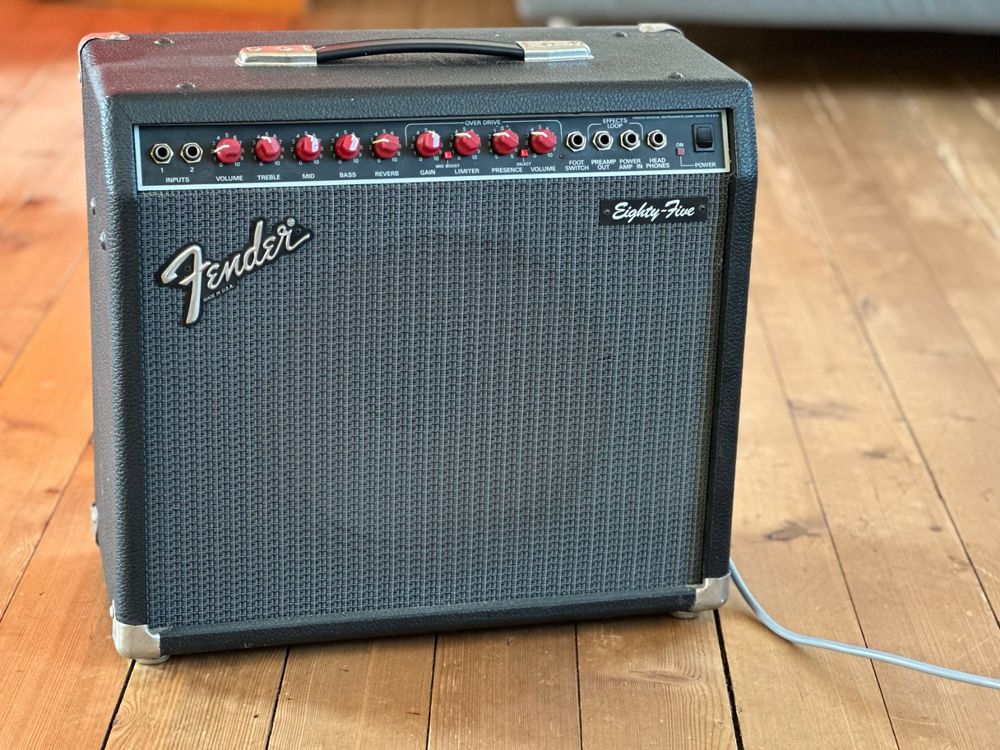 Fender Eighty-Five (Gebraucht) in Zürich für CHF 30 – nur Abholung auf Ricardo kaufen