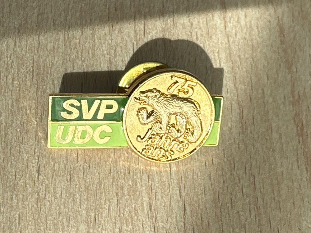 Pin 75 Jahre SVP UDC | Kaufen auf Ricardo