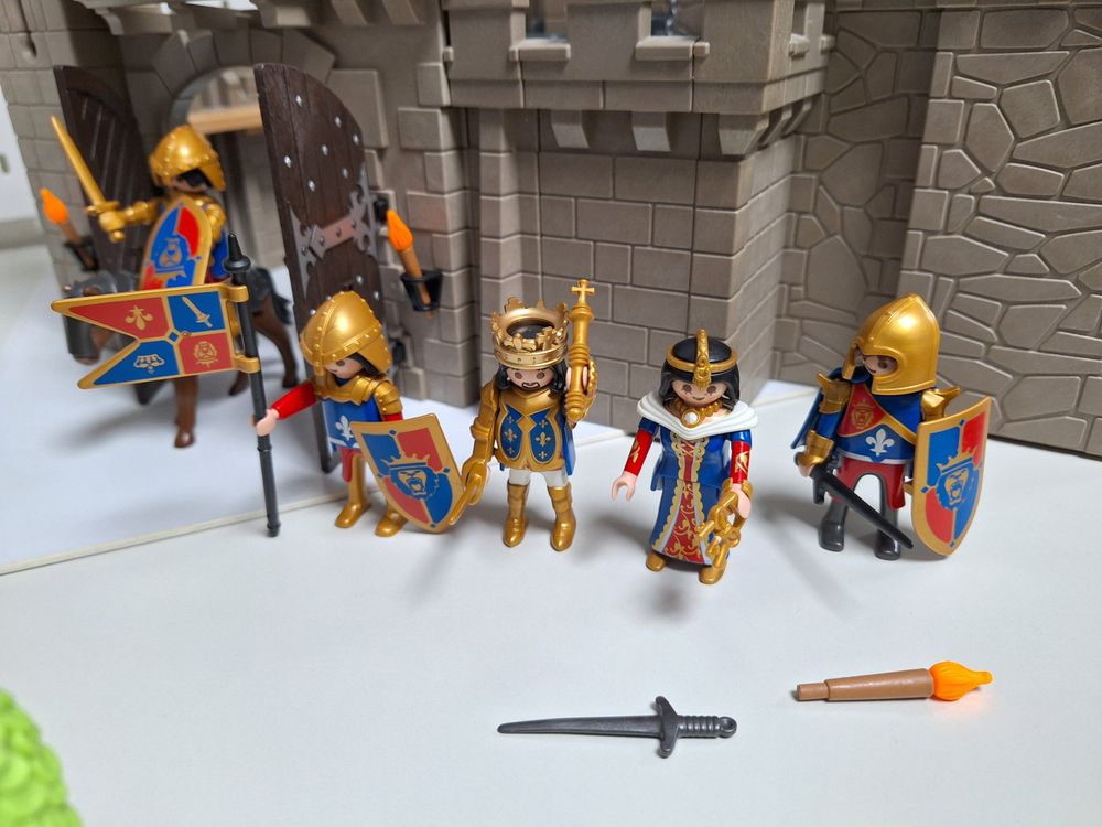 Ritter Set mit Burg, vielen Rittern etc. | Kaufen auf Ricardo