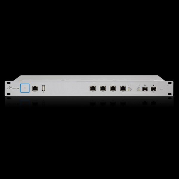 UniFi Security Gateway Pro 4 - High Performance Router | Kaufen auf Ricardo
