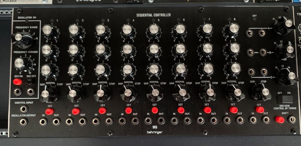 960+962 Sequential controller Behringer (D'occasion) à GENEVE pour CHF 150 – avec livraison ...