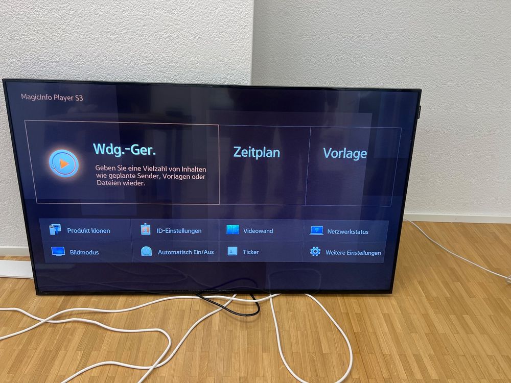 Samsung DM55E Television | Kaufen auf Ricardo