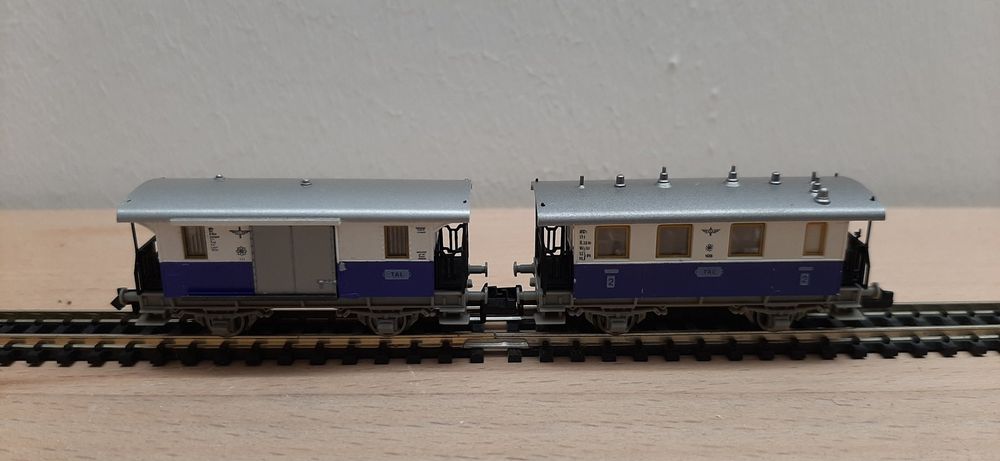 Fleischmann 8053+8054 Wagen zur Edelweiß-Lokal-Bahn | Kaufen auf Ricardo