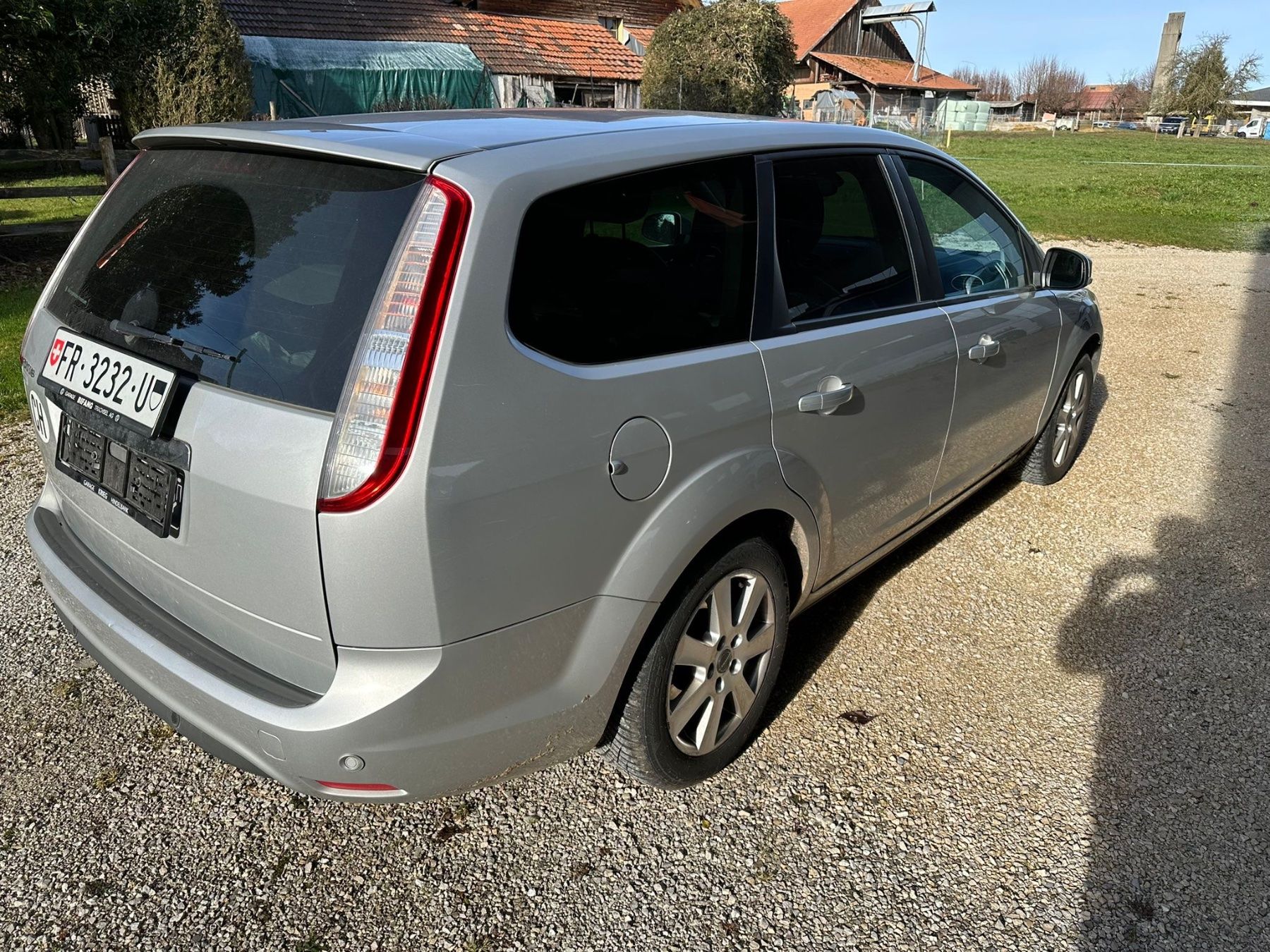 Ford focus 2.0 benzin Automat (Gebraucht) in Hinterkappelen für CHF 760 ...