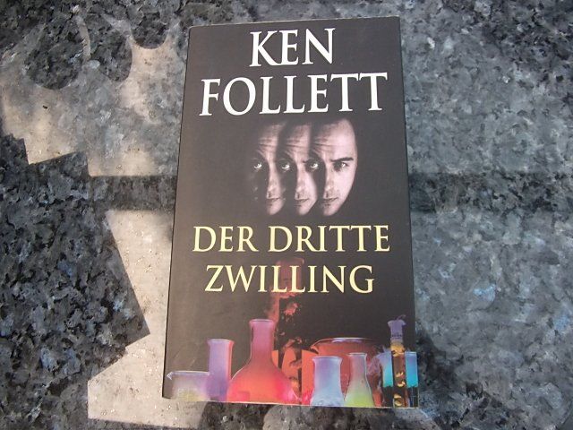 Der dritte Zwilling von Ken Follett (Gebraucht) in reitnau für CHF 3 ...
