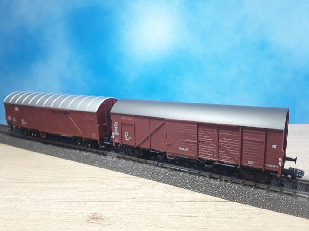 2 x lange geschlossene DB Güterwagen _ Spur H0 | Kaufen auf Ricardo