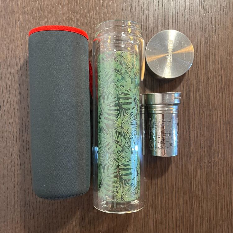 Thermos Flowtea avec housse et infuseur (D'occasion) à Vevey pour CHF ...