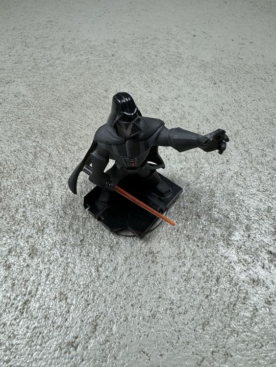 Darth Vader Star Wars Figur (Gebraucht) in Glattfelden für CHF 1 – mit Lieferung auf Ricardo kaufen