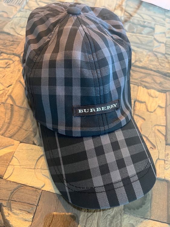 Burberry Cap (Gebraucht) in Oberwil BL für CHF 59 – mit Lieferung auf ...