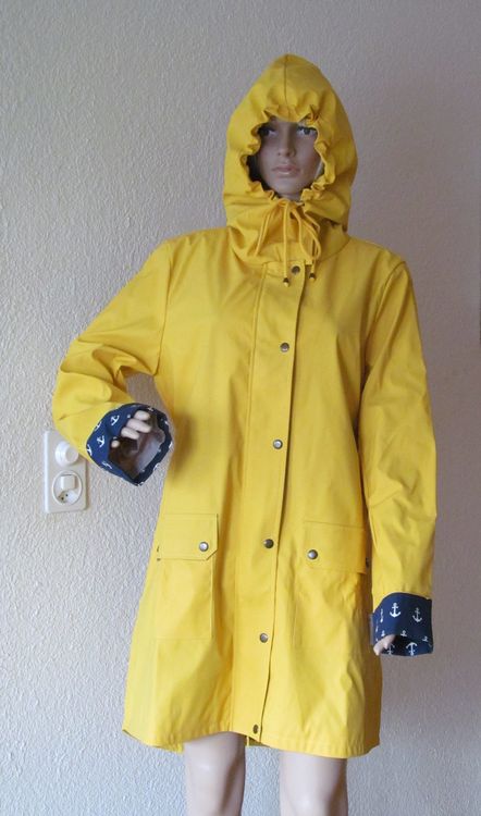 NEU gelber Lackmantel Regenmantel Friesennerz DramaDrop (Neu und originalverpackt) in ...