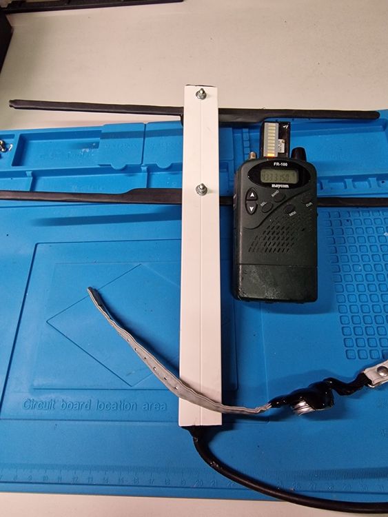 Funk Scanner Maycom mit Richtantenne und 433Mhz Sender (Gebraucht) in ...