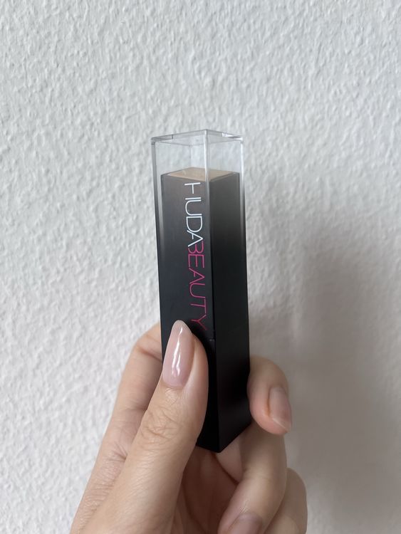 Huda Beauty Foundation Stick (Neu (gemäss Beschreibung)) in Zug für CHF ...