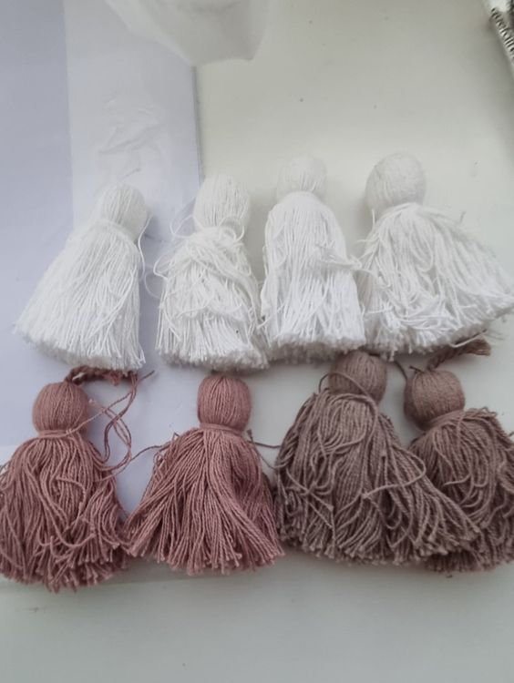 Quasten, Bommel Zottel zum verzieren (Neu und originalverpackt) in ...