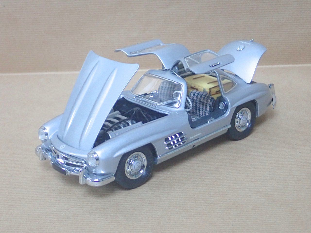 Wunderschne Modellautos 1 24 Bild