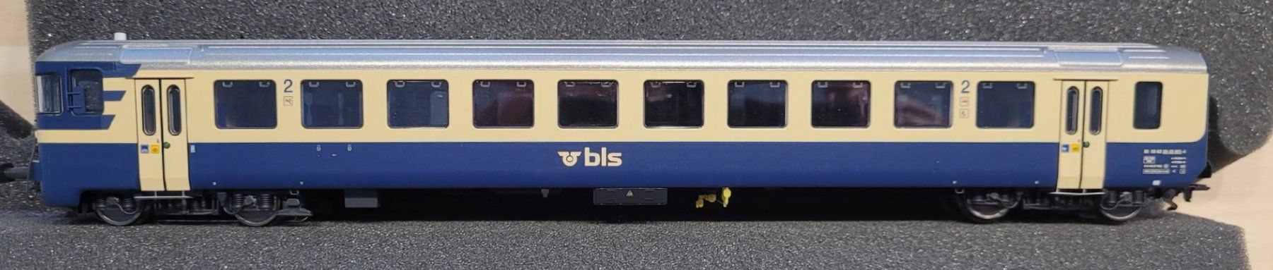 ESU 36650 BLS Steuerwagen Bt 951 Omega-Logo (Neu (gemäss Beschreibung ...