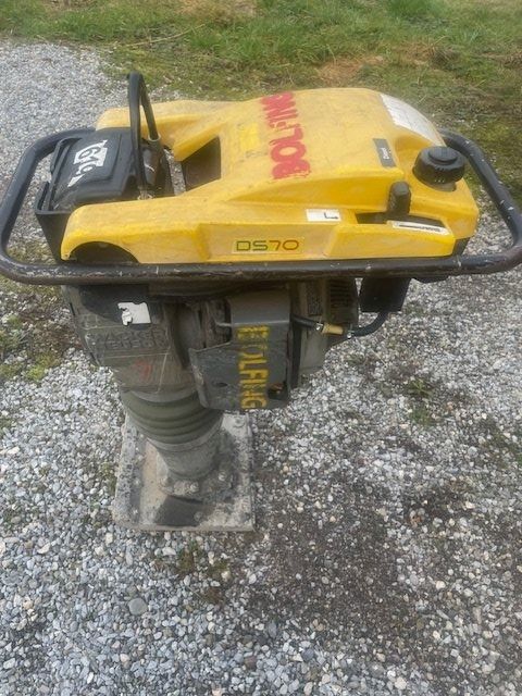 Graben Stampfer Wacker Neuson DS 70-Diesel (Gebraucht) in Horgen für ...