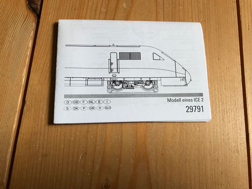märklin 29791, modell eines ICE 2, beschrieb (Gebraucht) in Liestal für ...