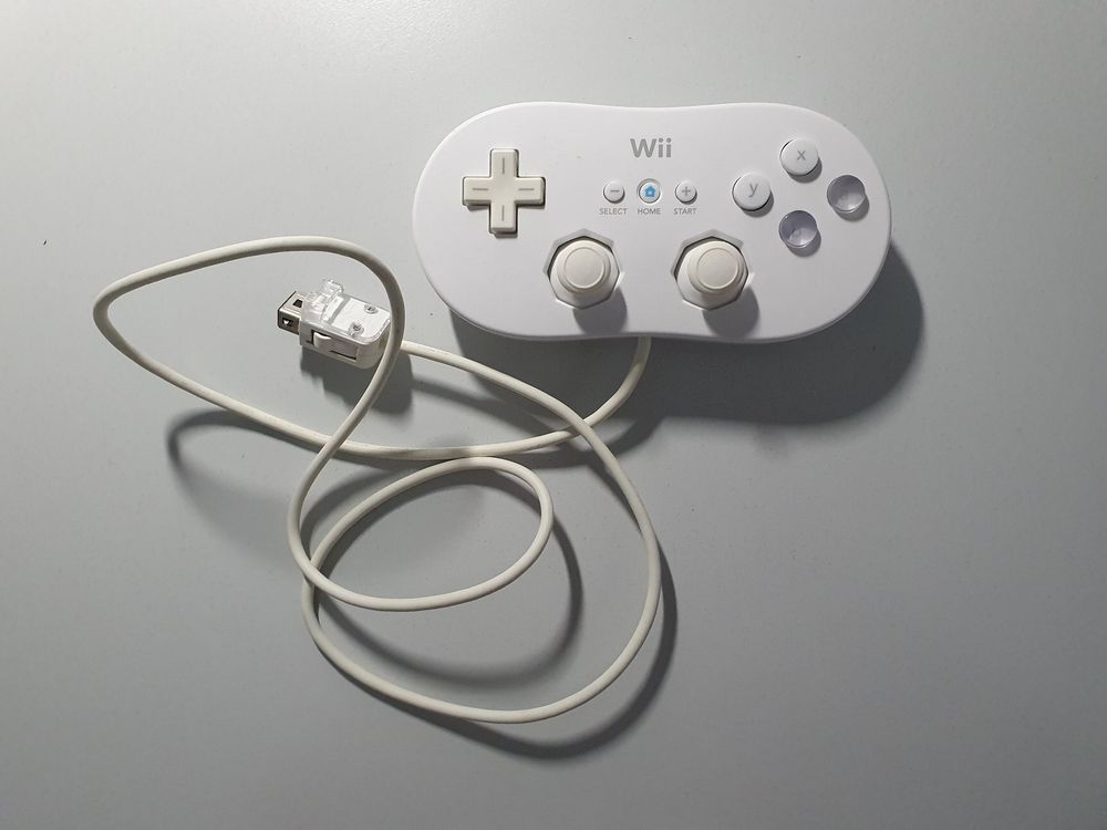Wii - Classic Controler für Nintendo Wii / Wii U | Kaufen auf Ricardo