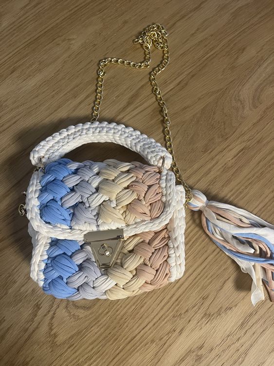 Herzige Stofftasche mit Pastelfarben (Gebraucht) in Bassersdorf für CHF 5 – mit Lieferung auf ...