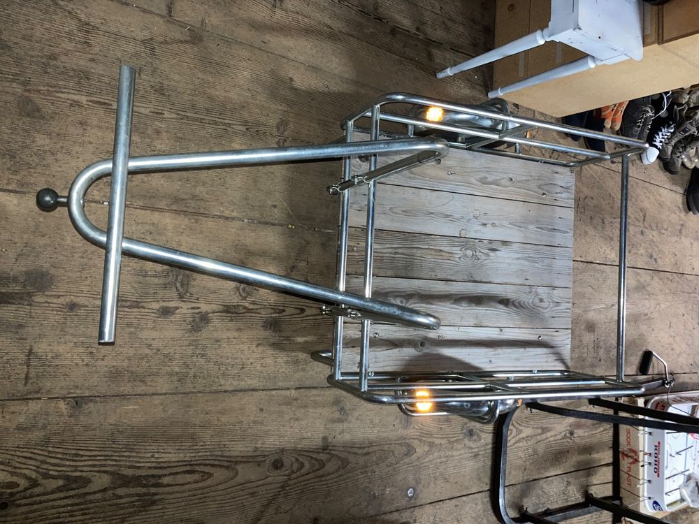 Veloanhänger mit Kupplung (Gebraucht) in Gasel für CHF 199 – nur Abholung auf Ricardo kaufen