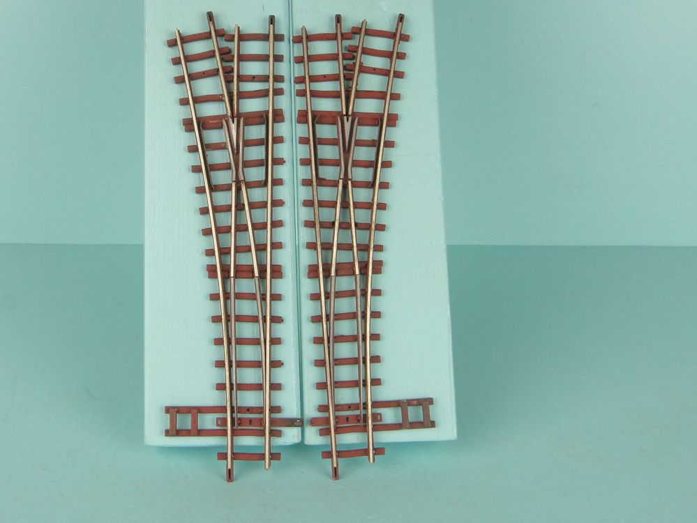 BEMO H0m 4210 und 4211 Manuelle Weichen (Gebraucht) in Bülach für CHF 23 – mit Lieferung auf ...