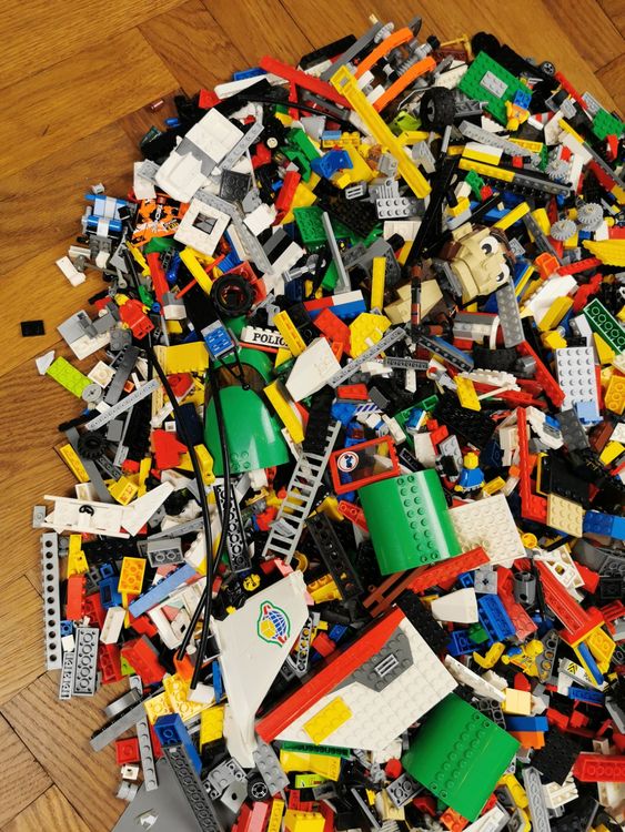 XXL Lego Mix gebrauchte Bausteine Lot en vrac Kiste Konvolut (Gebraucht) in Derendingen für CHF ...