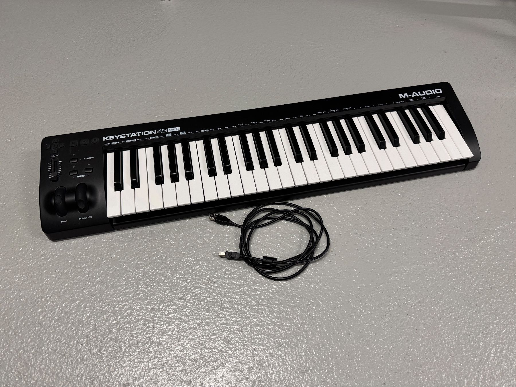 M-Audio Keystation 49 MK3 Midi Keyboard ab 1.- (Gebraucht) in Aadorf ...