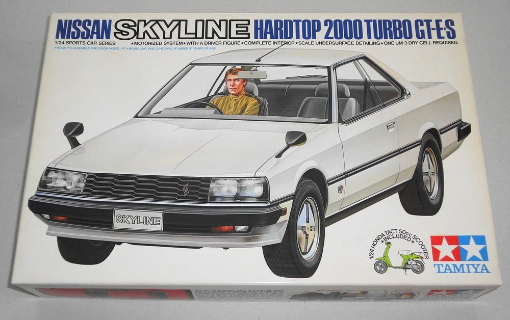 TAMIYA NISSAN SKYLINE 2000 TURBO GT-ES & Honda Scooter 1:24 | Acheter ...