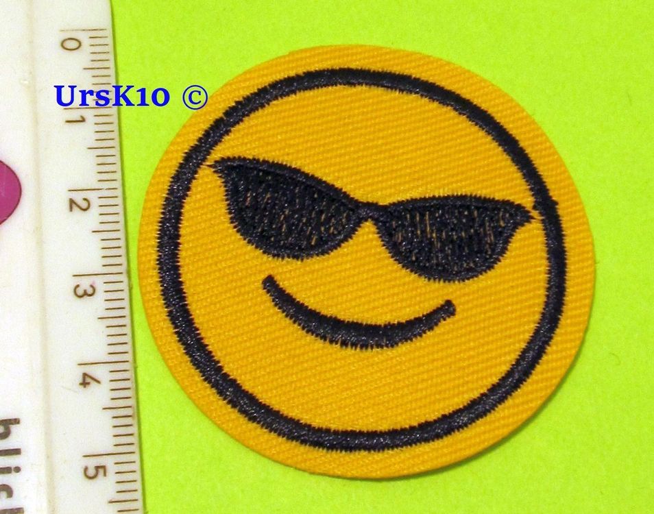 Smiley Emoji Patch / Badge | Kaufen auf Ricardo