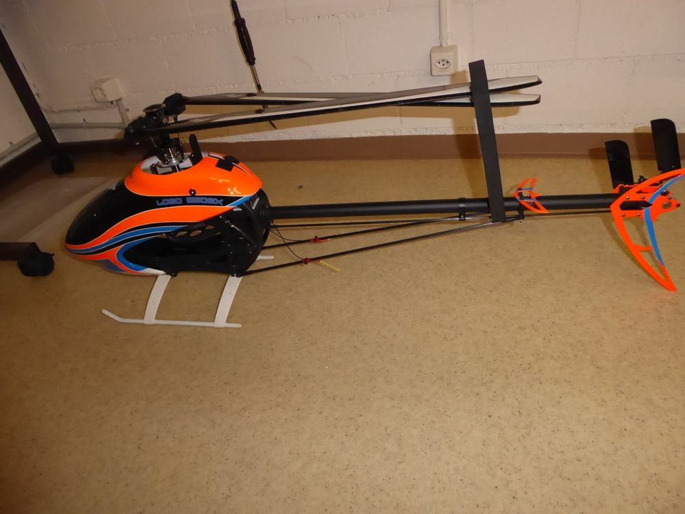 Logo 550 SX | Kaufen auf Ricardo