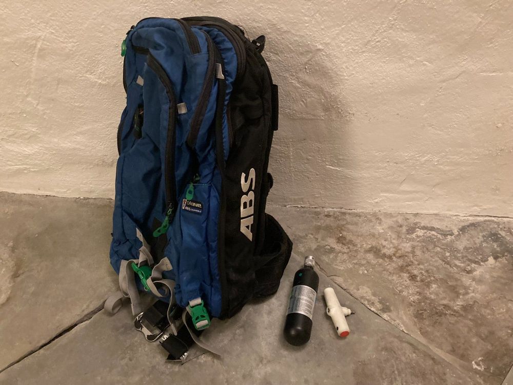 ABS Lawinenrucksack Dakine 25L (Gebraucht) in für CHF 205 – mit ...