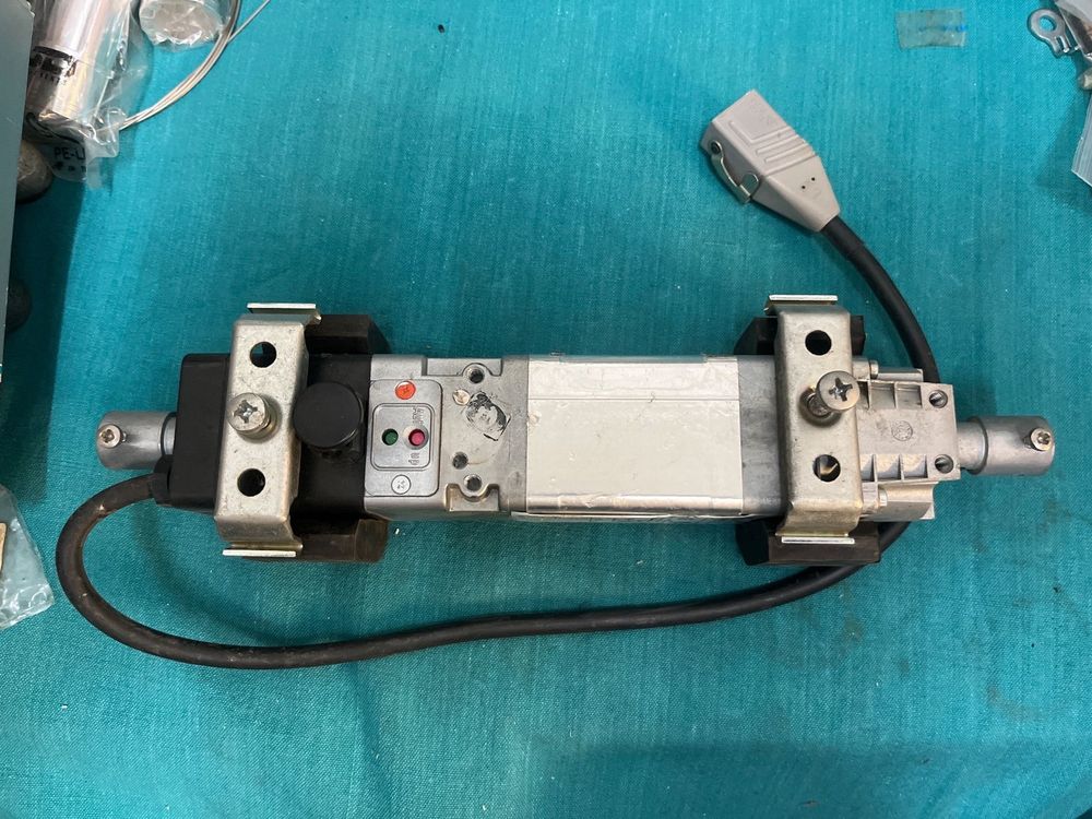 Dunker Typ D239 Lamellenstoren Motor (Gebraucht) in Fahrweid für CHF 75 ...