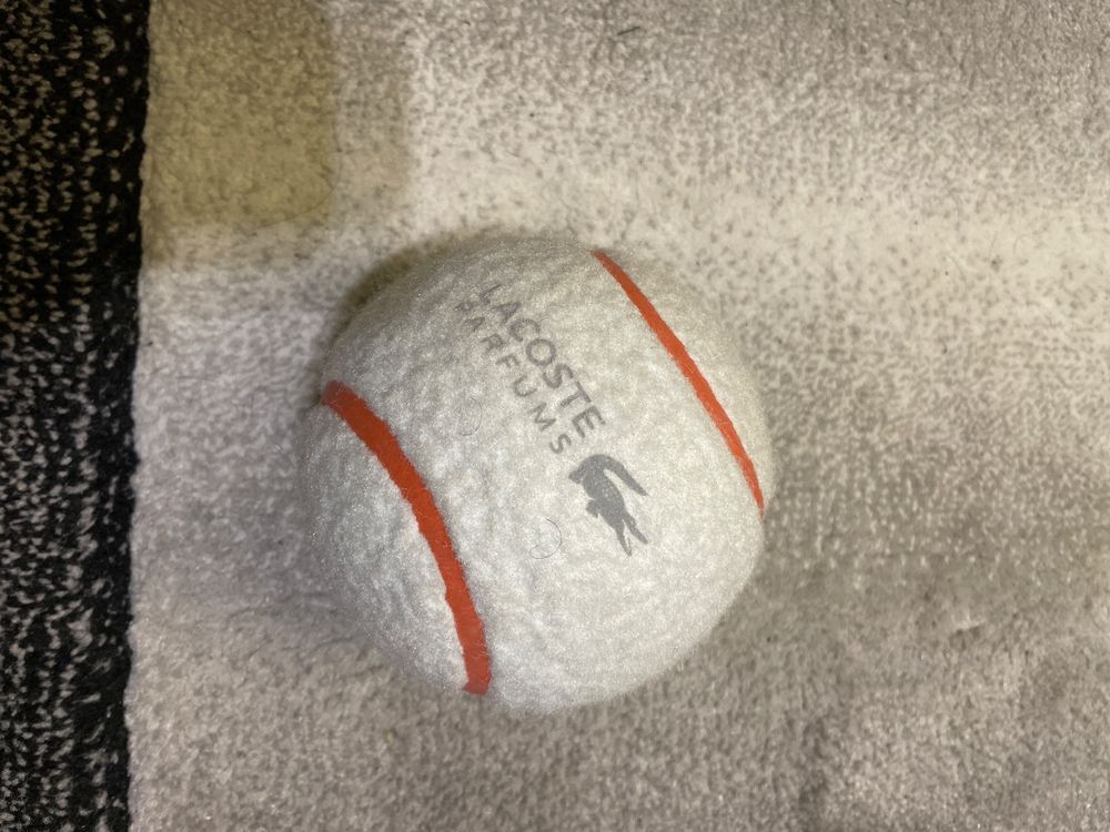Tennisball von Lacoste (Neu (gemäss Beschreibung)) in Schlieren für CHF ...
